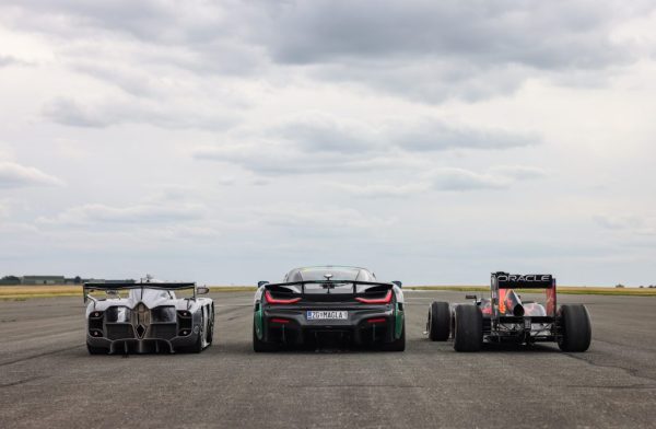 A Carwow Drag Race Challenge With McMurtry To Break The Internet – EV ...